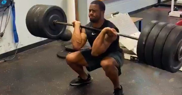 WATCH: Nick Chubb throws down in the weight room