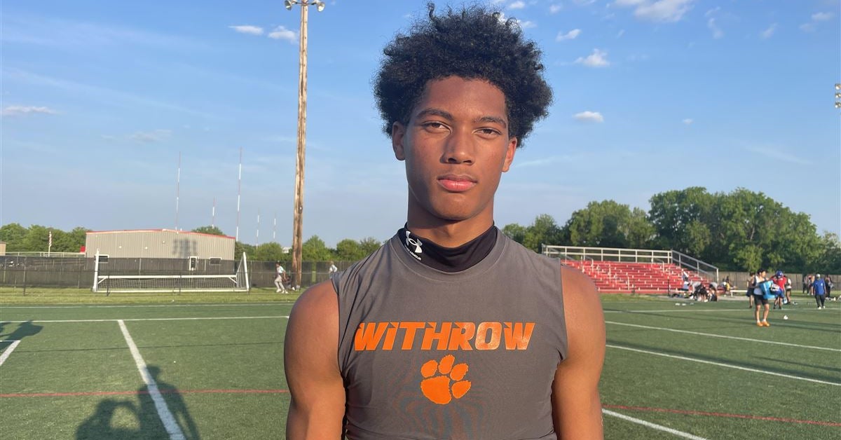 Elite WR Chris Henry discusses his game, his interest in Ohio State ...