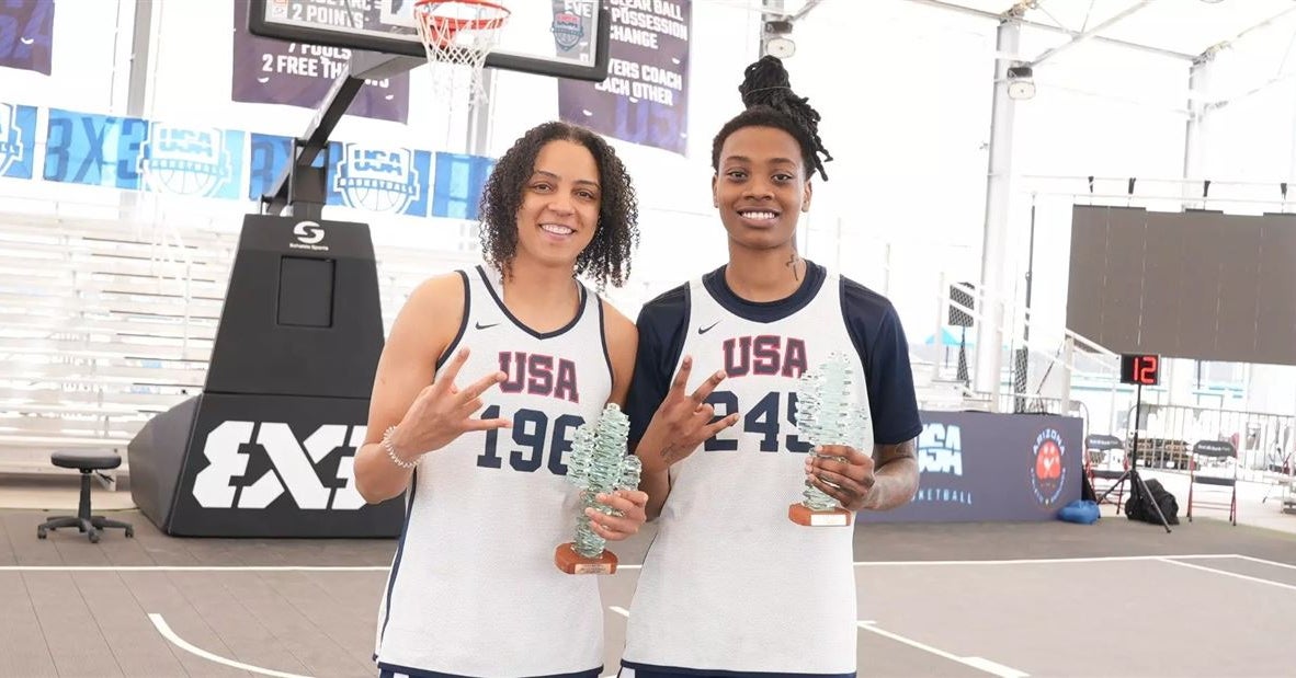 Cierra Burdick keeps playing at high level despite major hip surgery