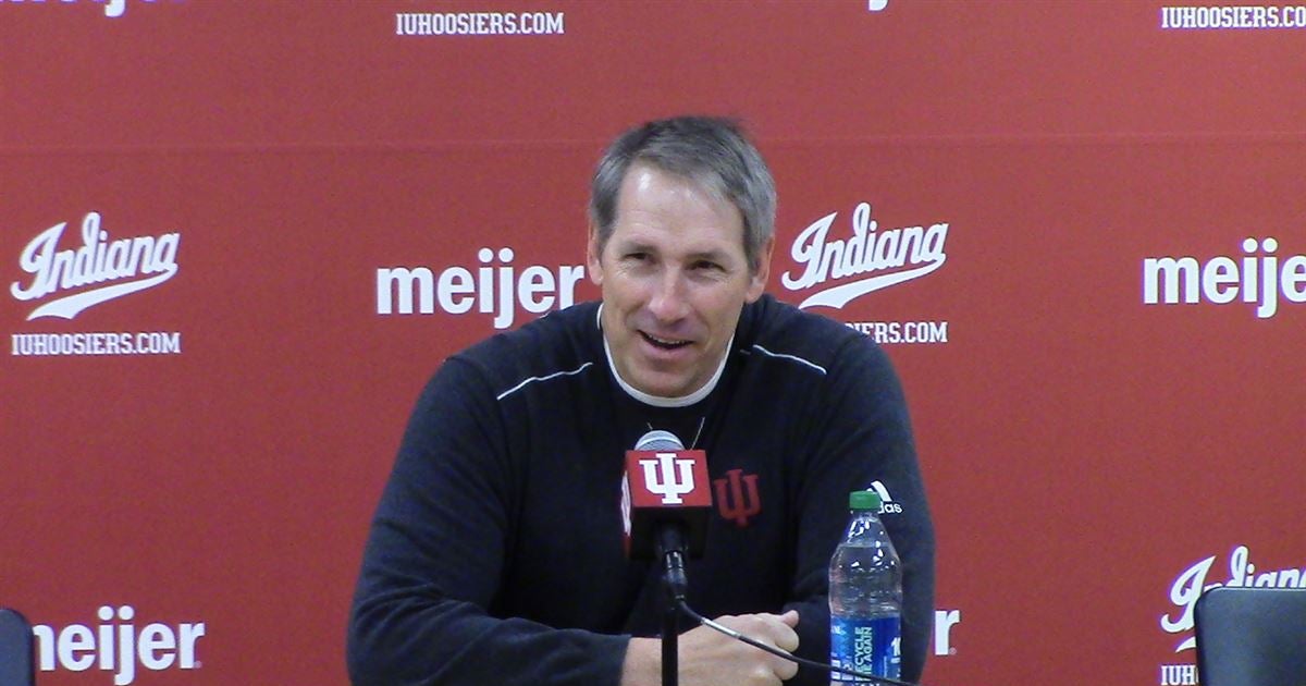 New OL Coach Bob Bostad meets the media