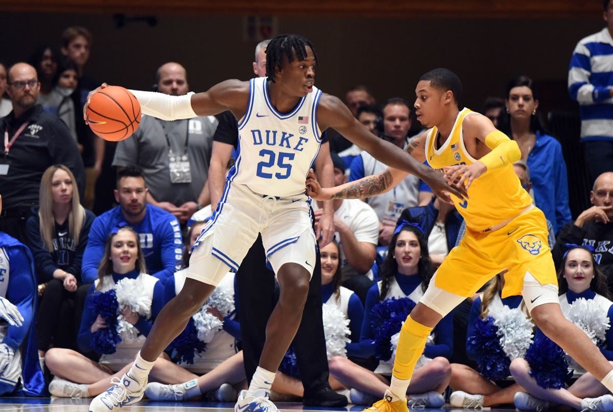 Mark Mitchell announces return for sophomore season