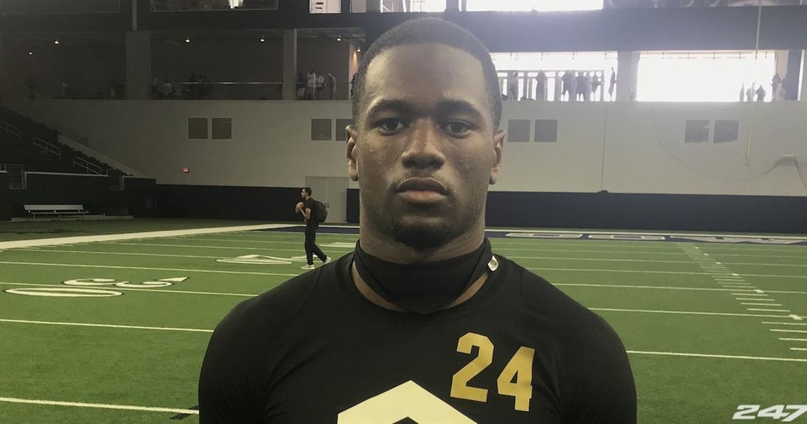 EJ Smith commits to Stanford