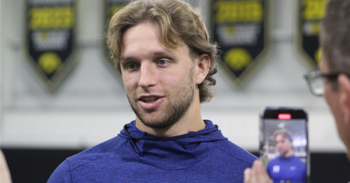Iowa Football: Mark Gronowski Reflects on Oregon, Talks USC Prep