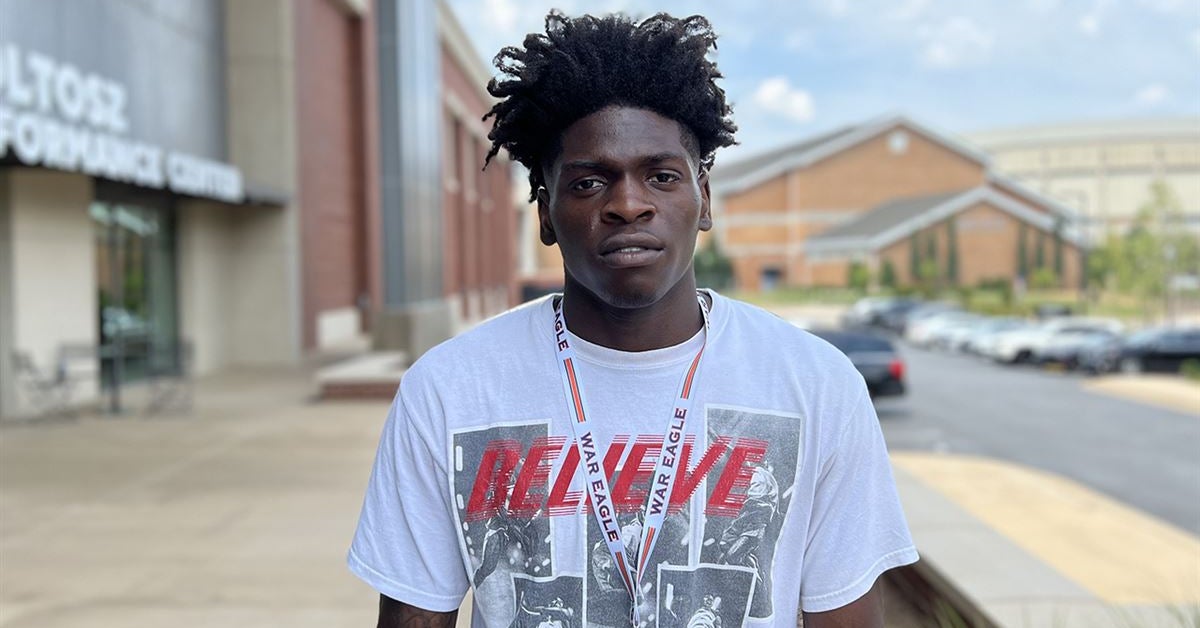 Elite 2025 WR Derick Smith talks first Auburn game experience