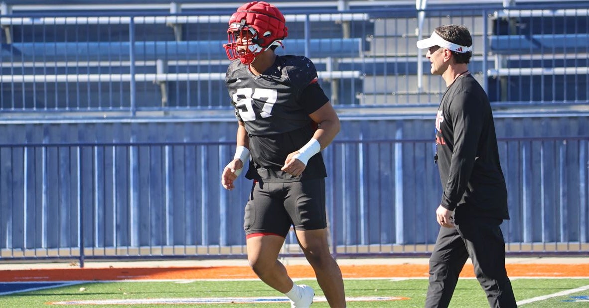 Blackshirt Keona Davis officially enters transfer portal