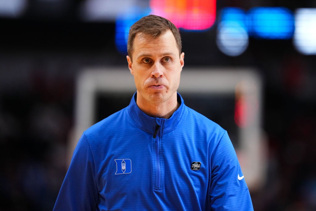 Jon Scheyer breaks down Duke's upset win over Houston in Sweet 16