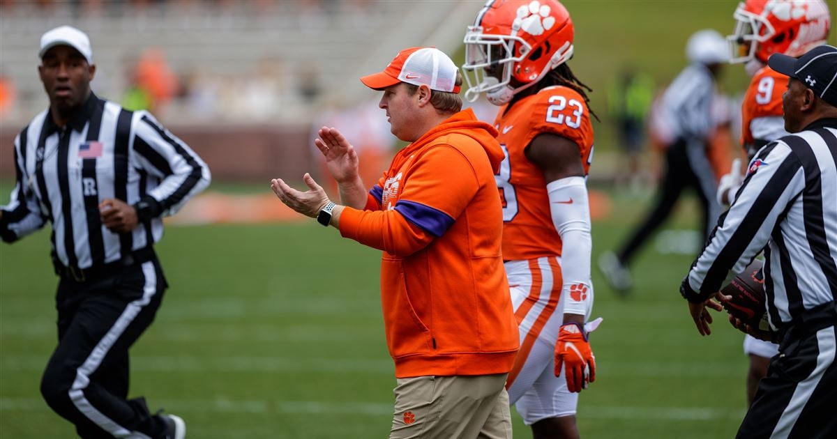 What Wes Goodwin said about Clemson's linebackers and defense