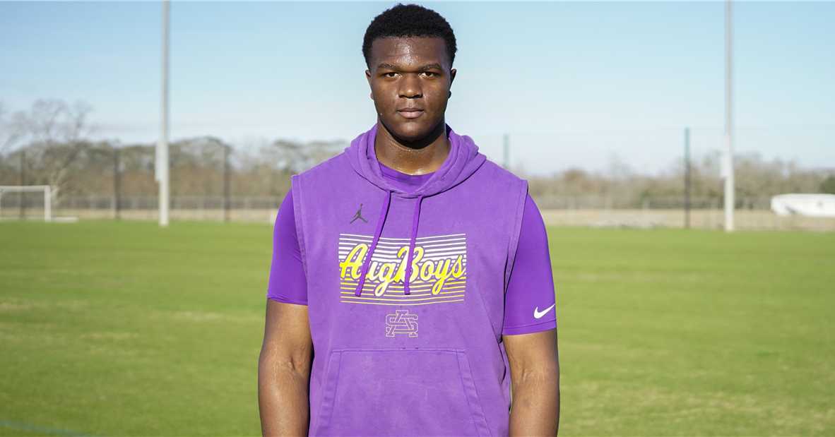 Jahkeem Stewart, No. 1 DL in 2026, remains 'very interested' in Alabama ...