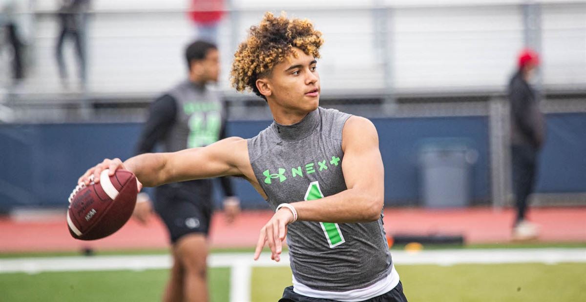 Alabama the latest to offer 2026 QB Julian Lewis