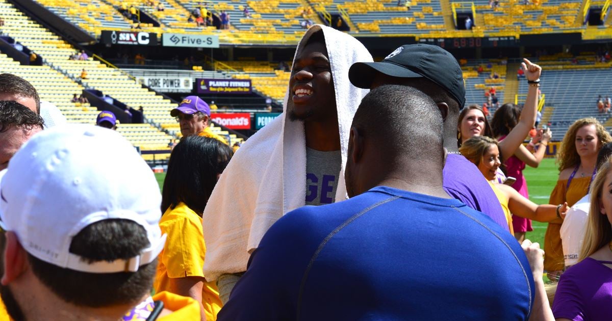 Tidbits: Behind the Scenes of Darius Days' LSU commitment