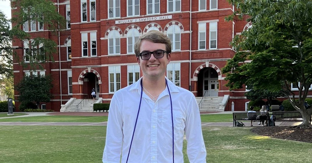 Award-winning journalist Christian Clemente joins Auburn Undercover