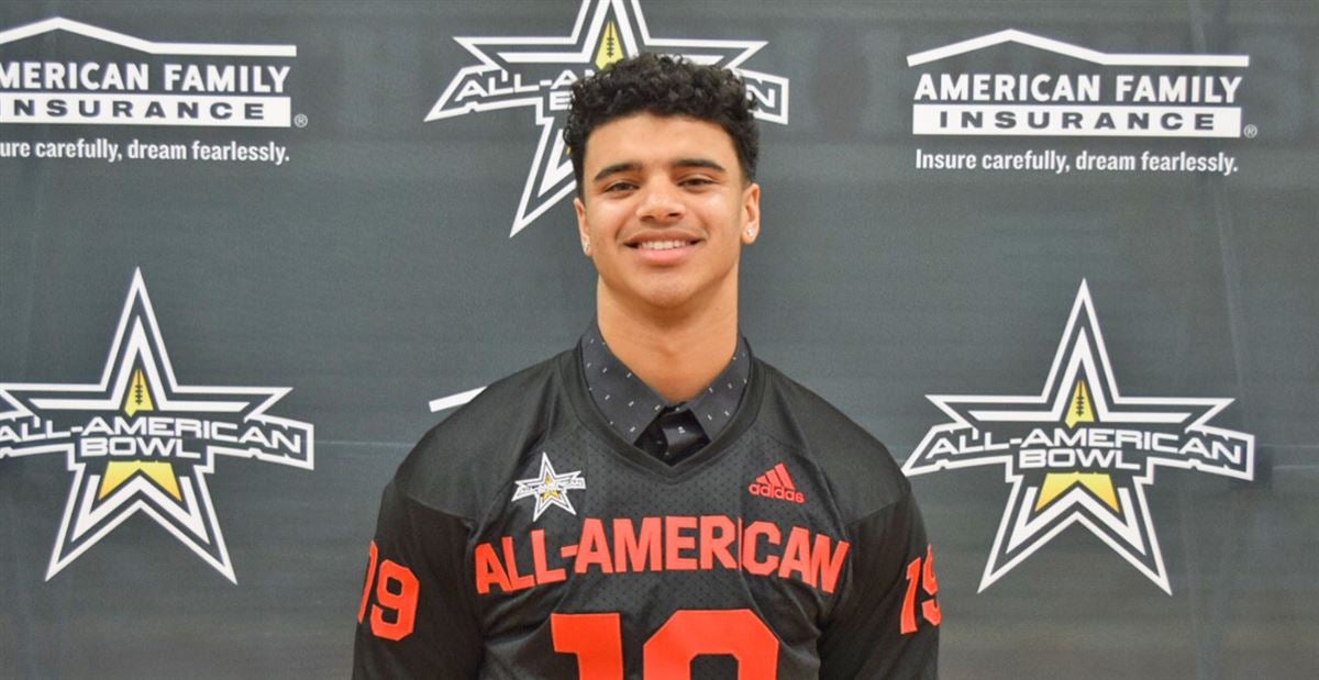 WR Kyle Ford staying home visits, sets final official trip
