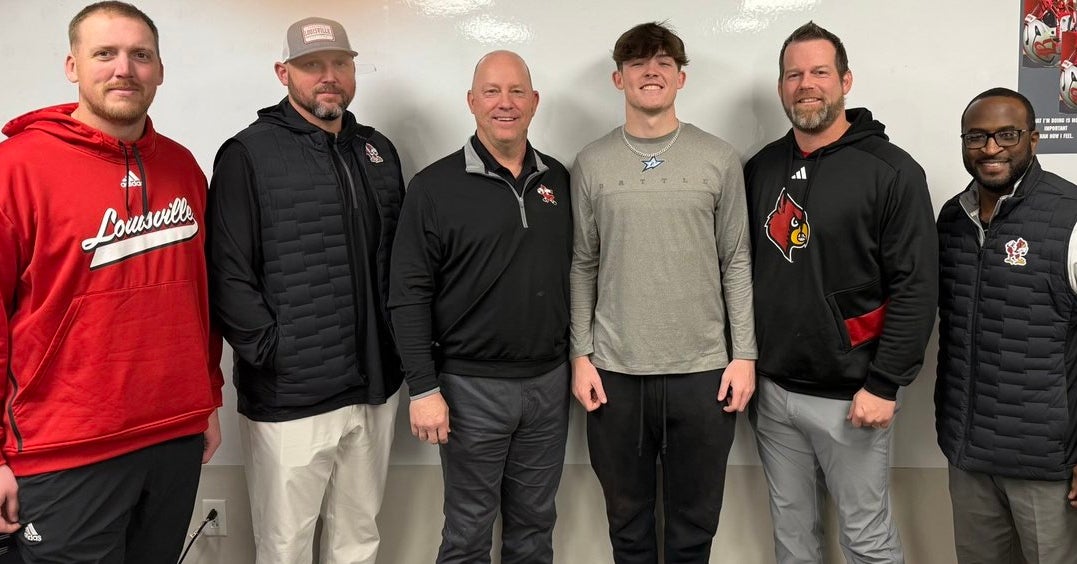 Louisville offensive staff visits '26 QB Briggs Cherry