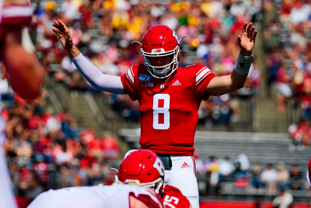 Film review: What transfer QB Artur Sitkowski adds to the Illini