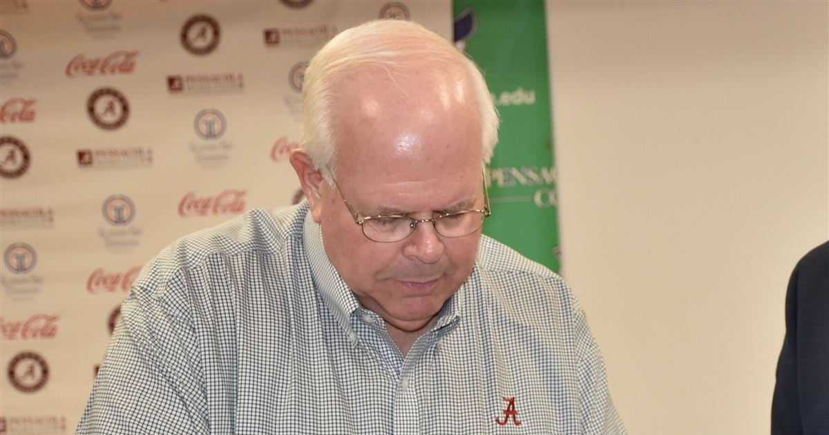 Alabama broadcaster Eli Gold working despite two major surgeries