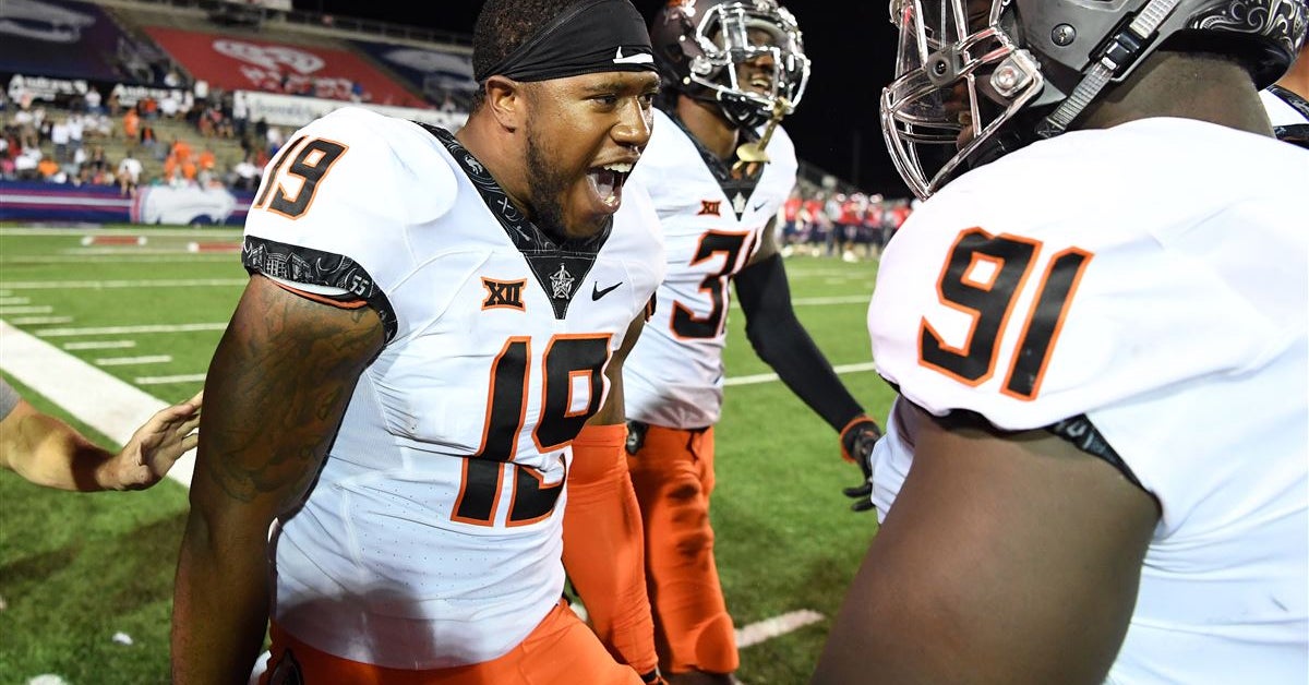 Former Oklahoma State LB Justin Phillips re-signs with Raiders