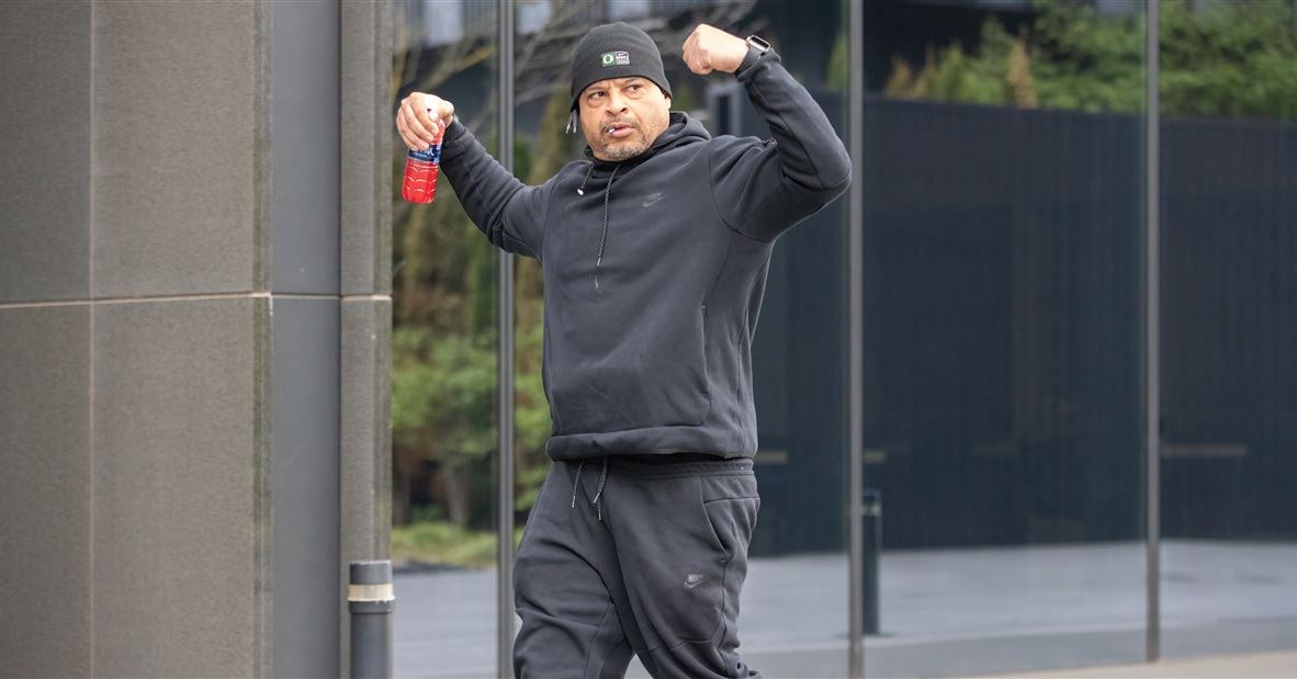 WATCH: Oregon CB Coach Demetrice Martin gives his fall camp takeaways