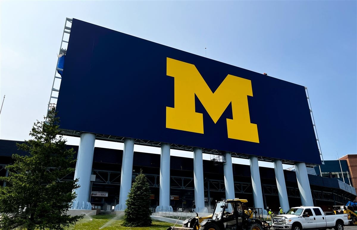 Michigan Stadium new scoreboards, lights, audio system: The inside ...
