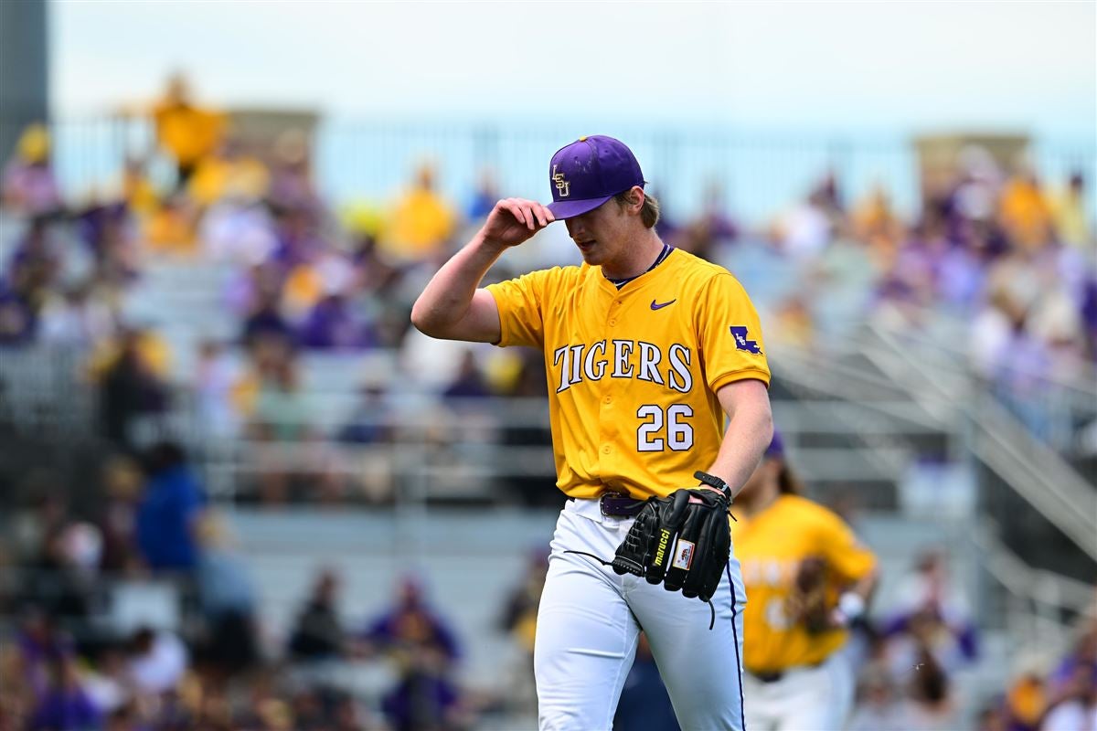 LSU's offense falls flat in 2-1 loss to Xavier