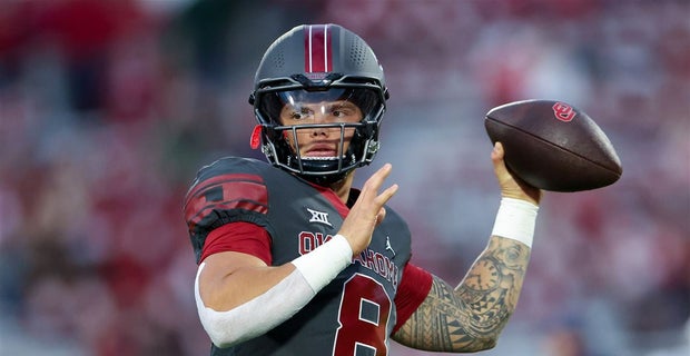 All in the family: Dillon Gabriel has chance to write own chapter ...