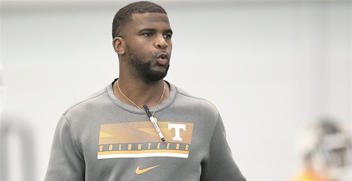 Kelsey Pope assesses progress of Vols' wide receivers on 'Vol Calls'