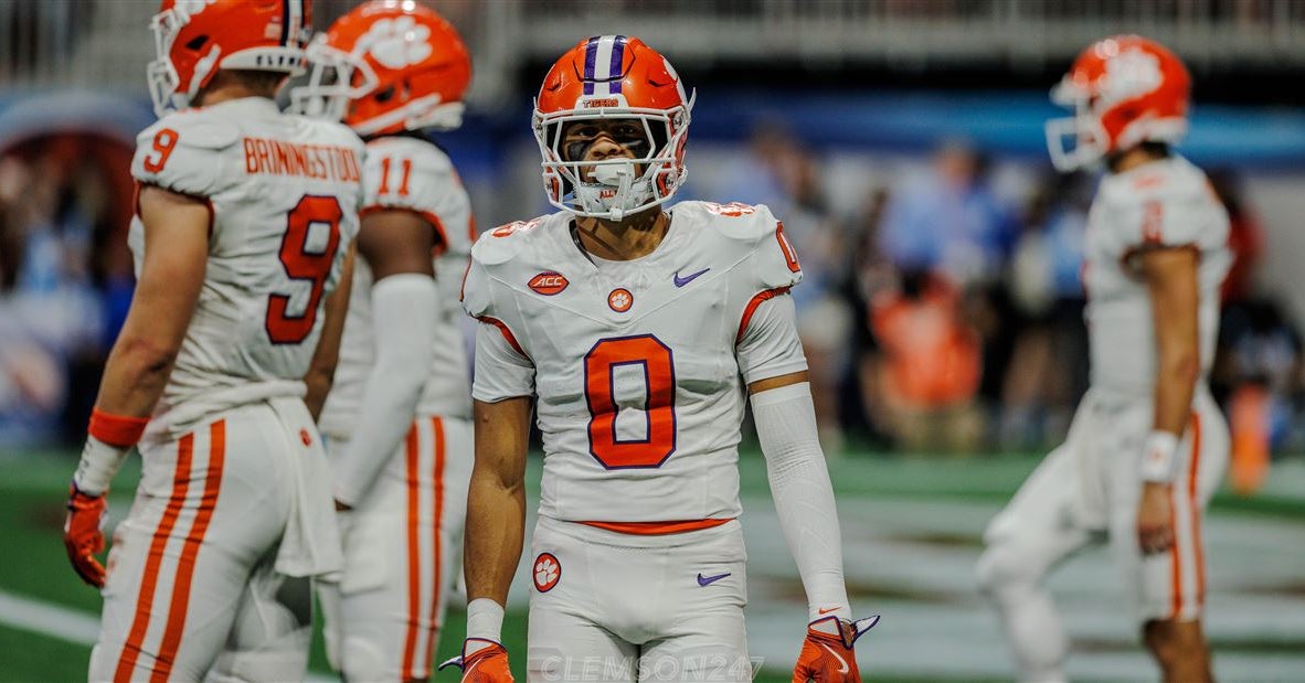 Projecting Clemson football's offensive depth chart ahead of preseason camp