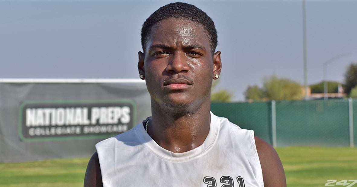 An early look at the recruitment of 2023 QB Kenyon Nelson