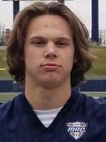 Jack Stultz, Hilliard Darby, Pro-Style Quarterback