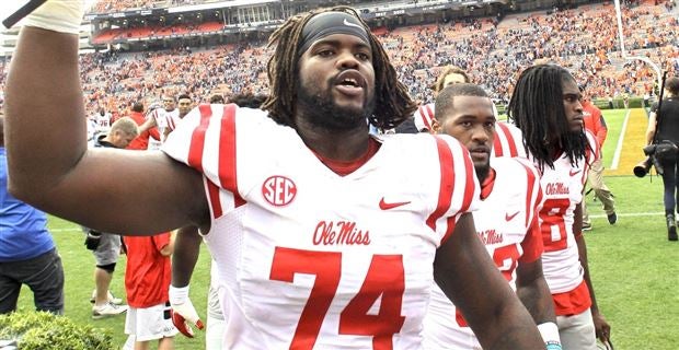 Fahn Cooper wins Hull Trophy. - NAFOOM