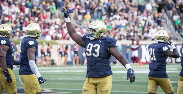 Defensive lineman Jay Hayes announces transfer from Notre Dame