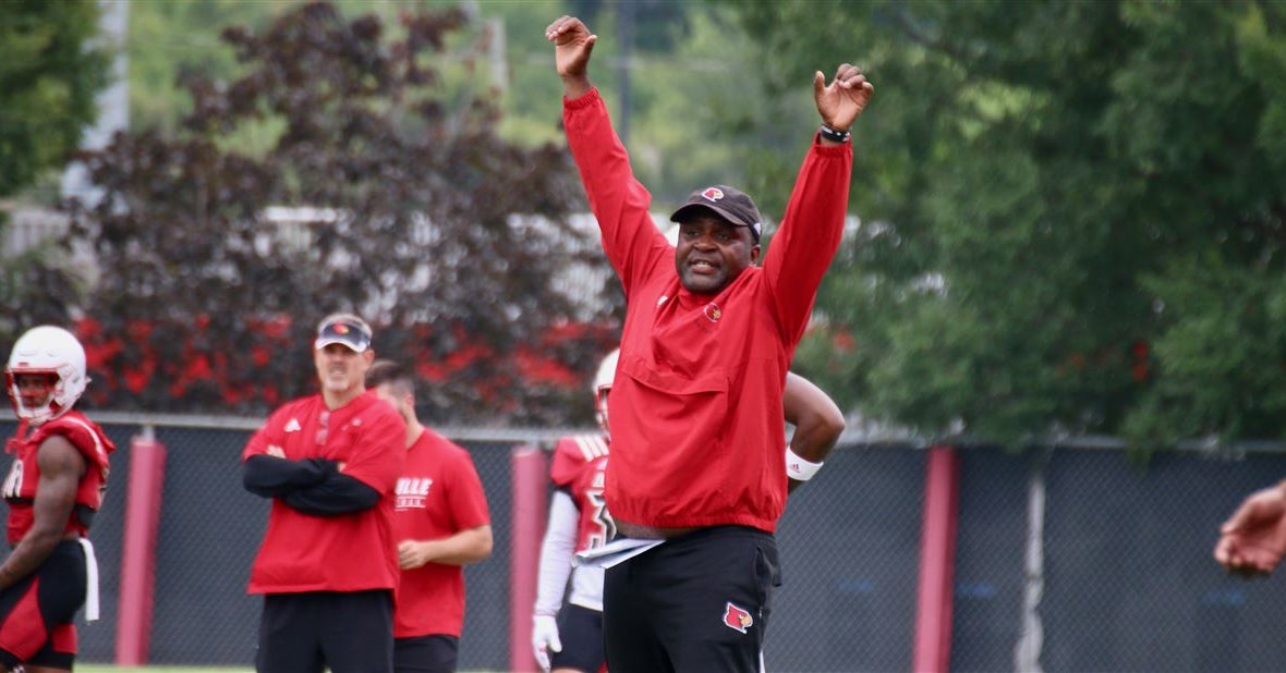 Watch: Steve Ellis wants Louisville CBs to be 'strongest link'