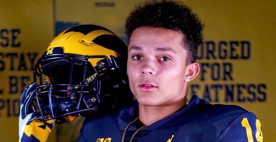 Four-star WR commits to Michigan