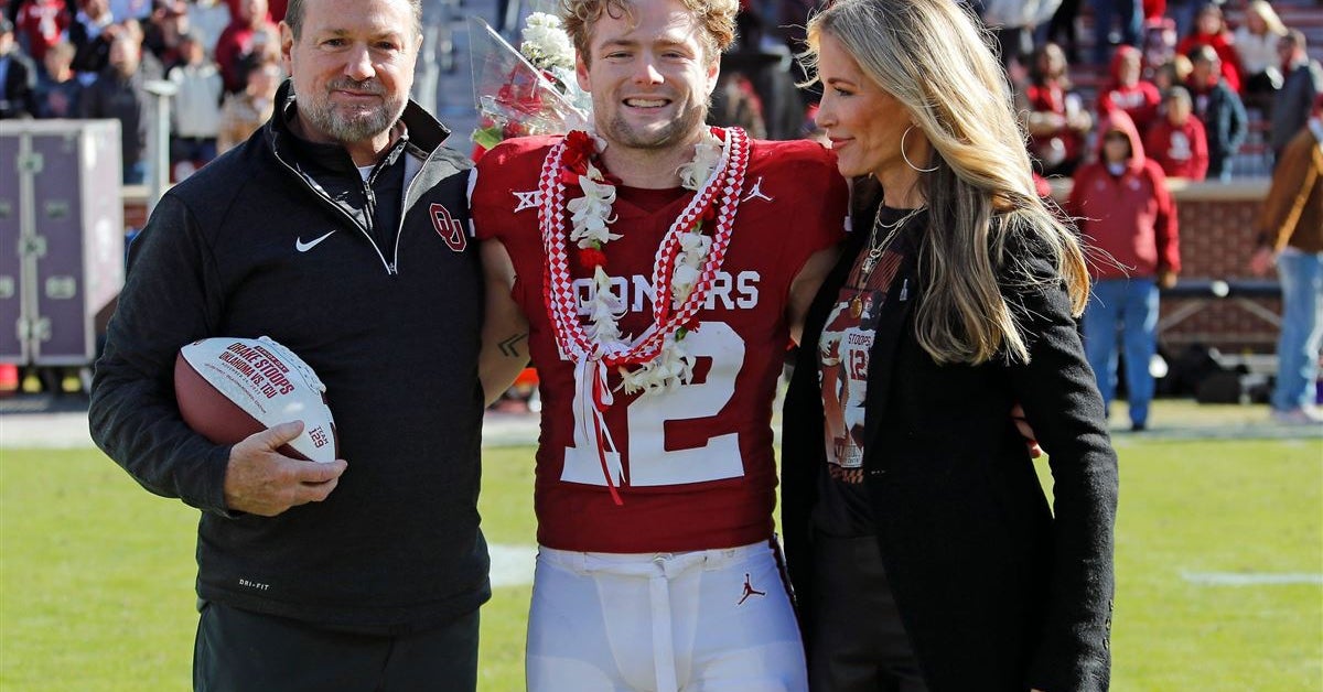 Drake Stoops drafted by father Bob Stoops’ Arlington Renegades