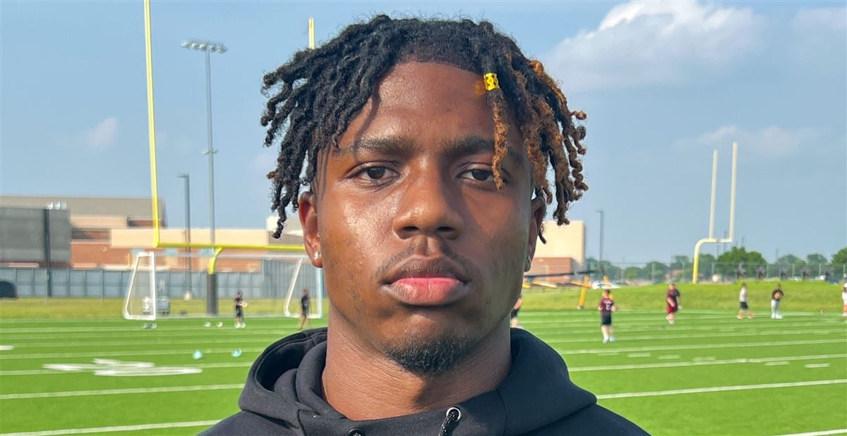 Red Oak freshman WR Robinson making early statement