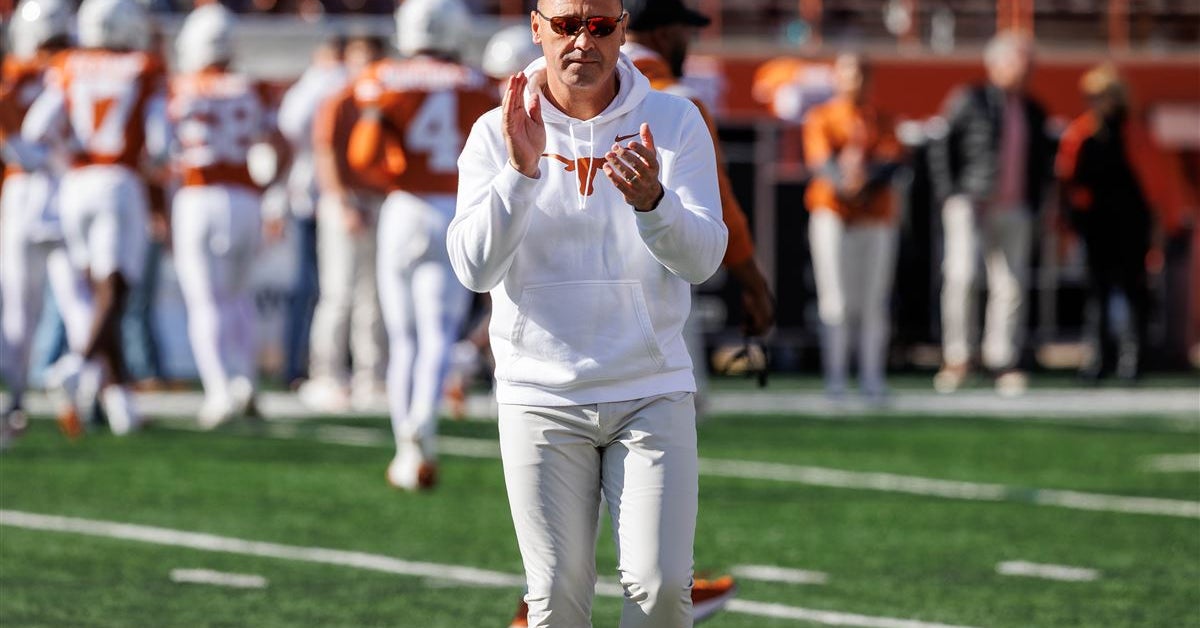Details of Texas football head coach Steve Sarkisian's new contract extension have been released