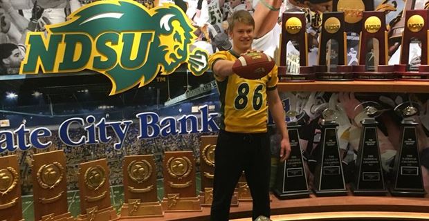 Bloomington athlete Osmonson visits NDSU