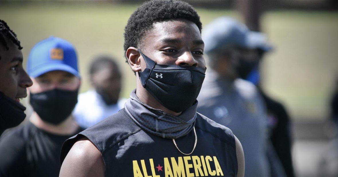 Top-100 CB Terrance Brooks trims list, includes Texas A&M in top five