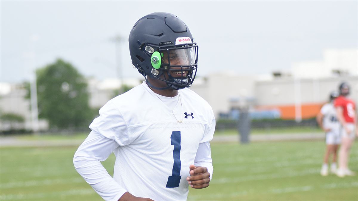 VIDEO: 5-star WR Perry Thompson talks Auburn's recruiting push and ...