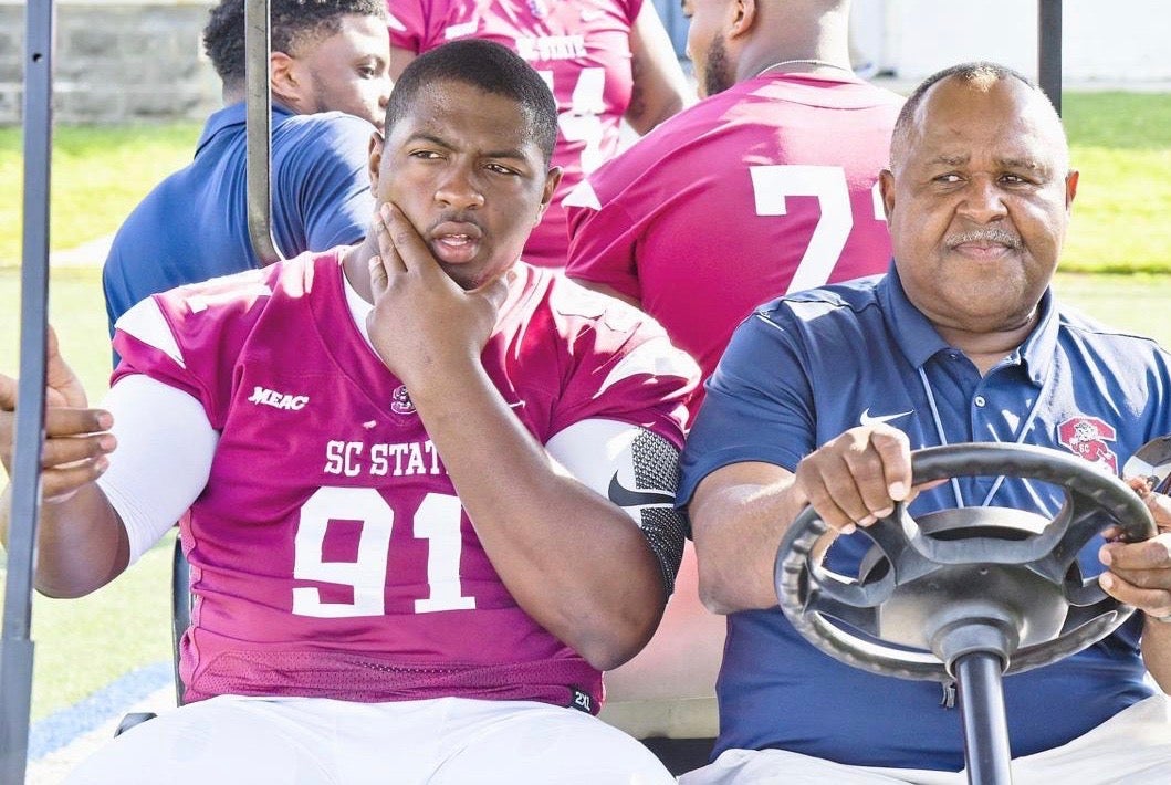 Quick change for transfer Rod Perry, who levels up with Illini