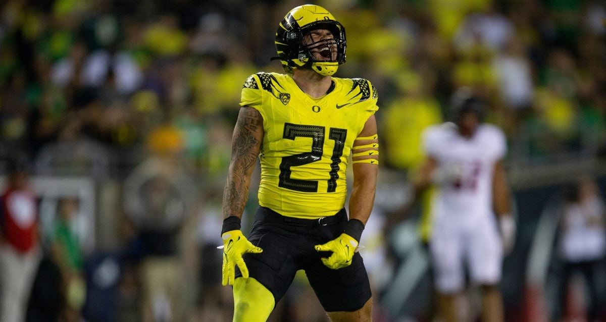 Louisville lands the commitment of Oregon LB transfer Keith Brown