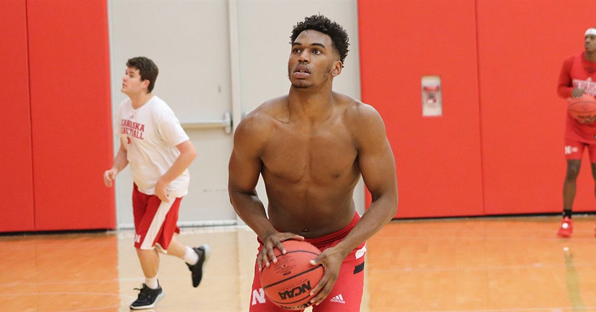 Karrington Davis to transfer to Southern Illinois