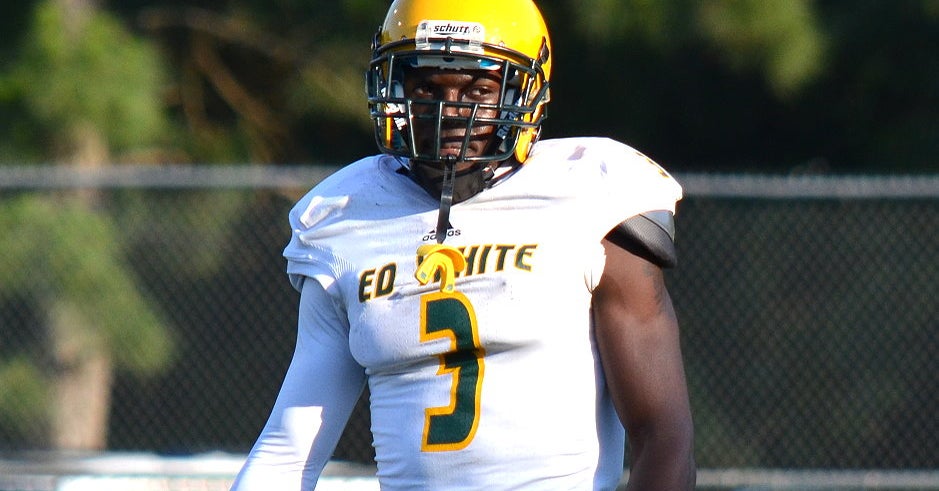 Javarius Davis updates visit status