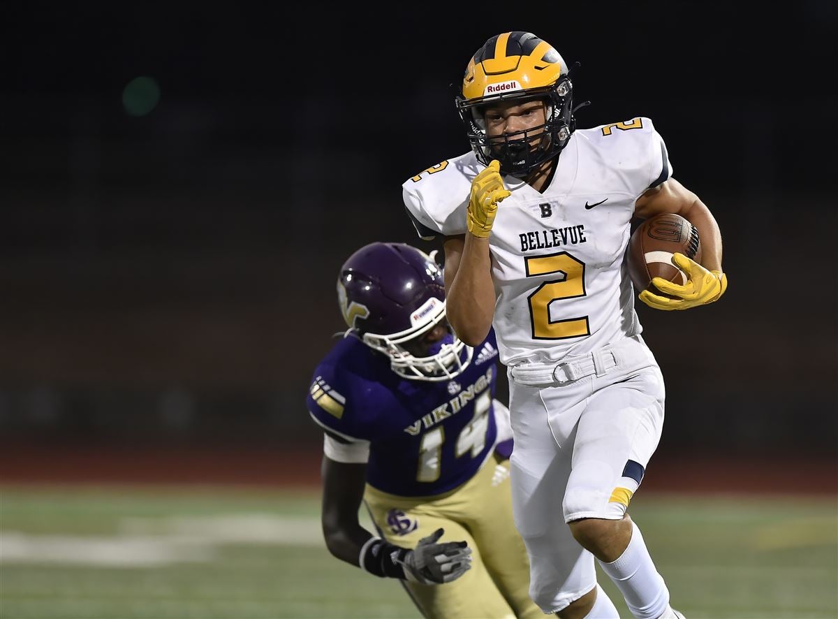 PHOTO GALLERY: Lake Stevens Outduels Bellevue