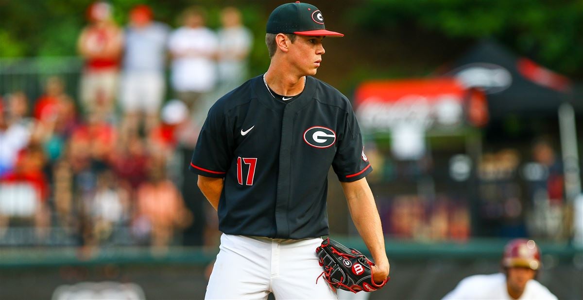 Emerson Hancock, Cole Wilcox named Preseason All Americans