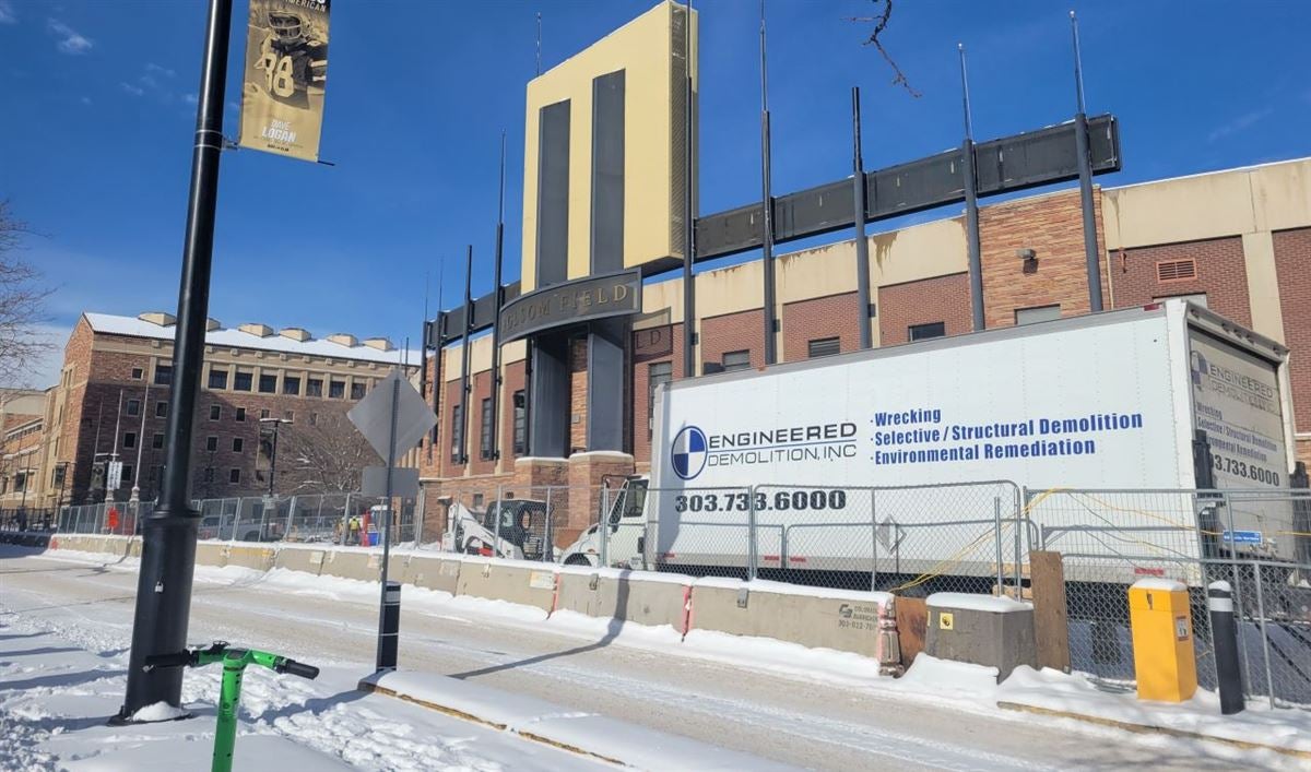 Construction on new video board underway at Folsom Field - Football ...