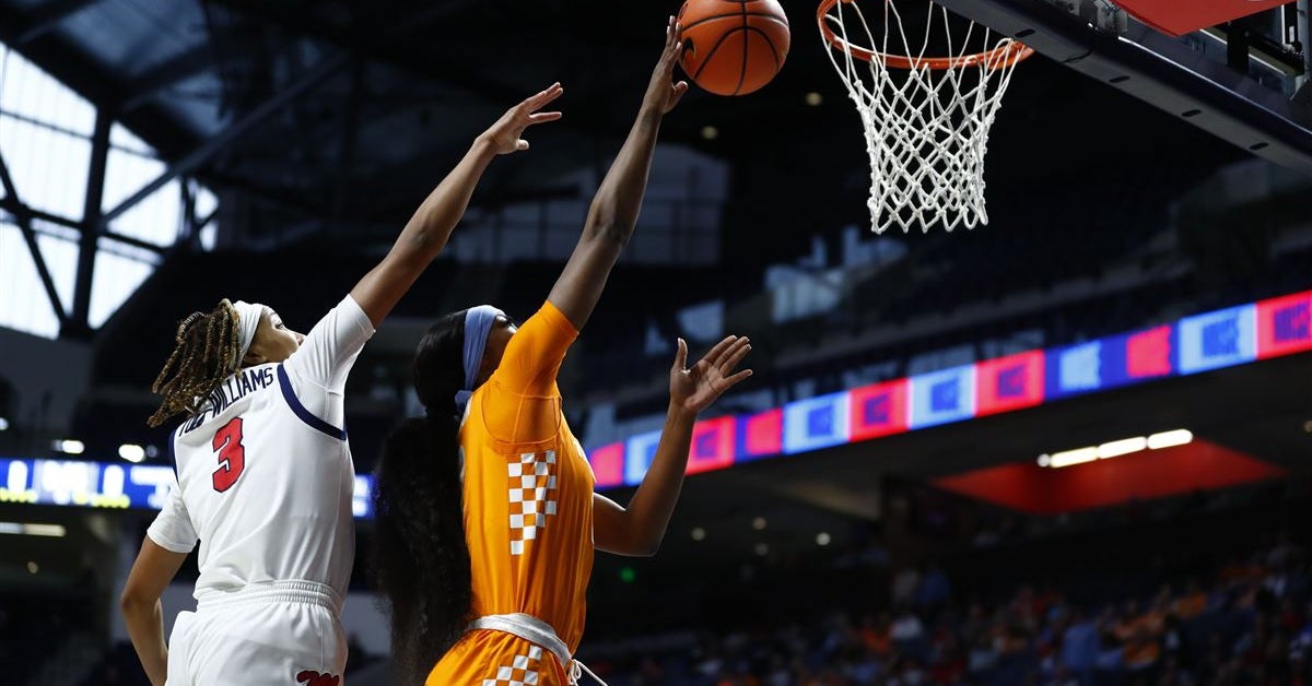 Lady Vols falter on road at Ole Miss
