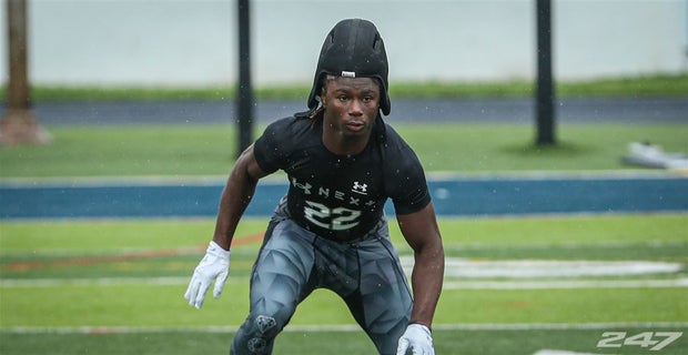 PHOTOS: Prospect try to shine amidst rainy conditions at Under Armour ...