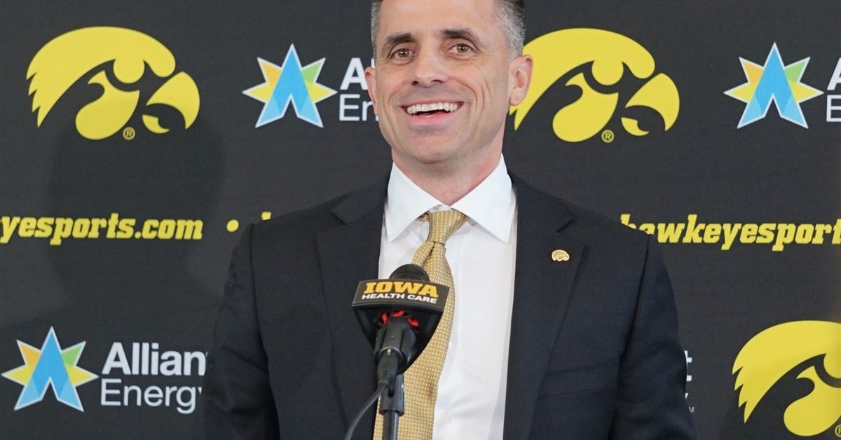 Iowa Basketball: How does the Hawkeyes' current roster fit together?