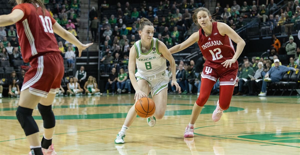 Oregon starting guard Elisa Mevius 'questionable' for Thursday's game ...
