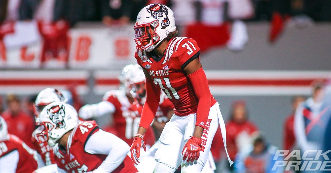 Vi Jones signs free agent contract with Seahawks